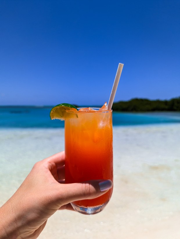 Shaka Caye Private Island Resort – Review – CHASE THE RAINBOWS